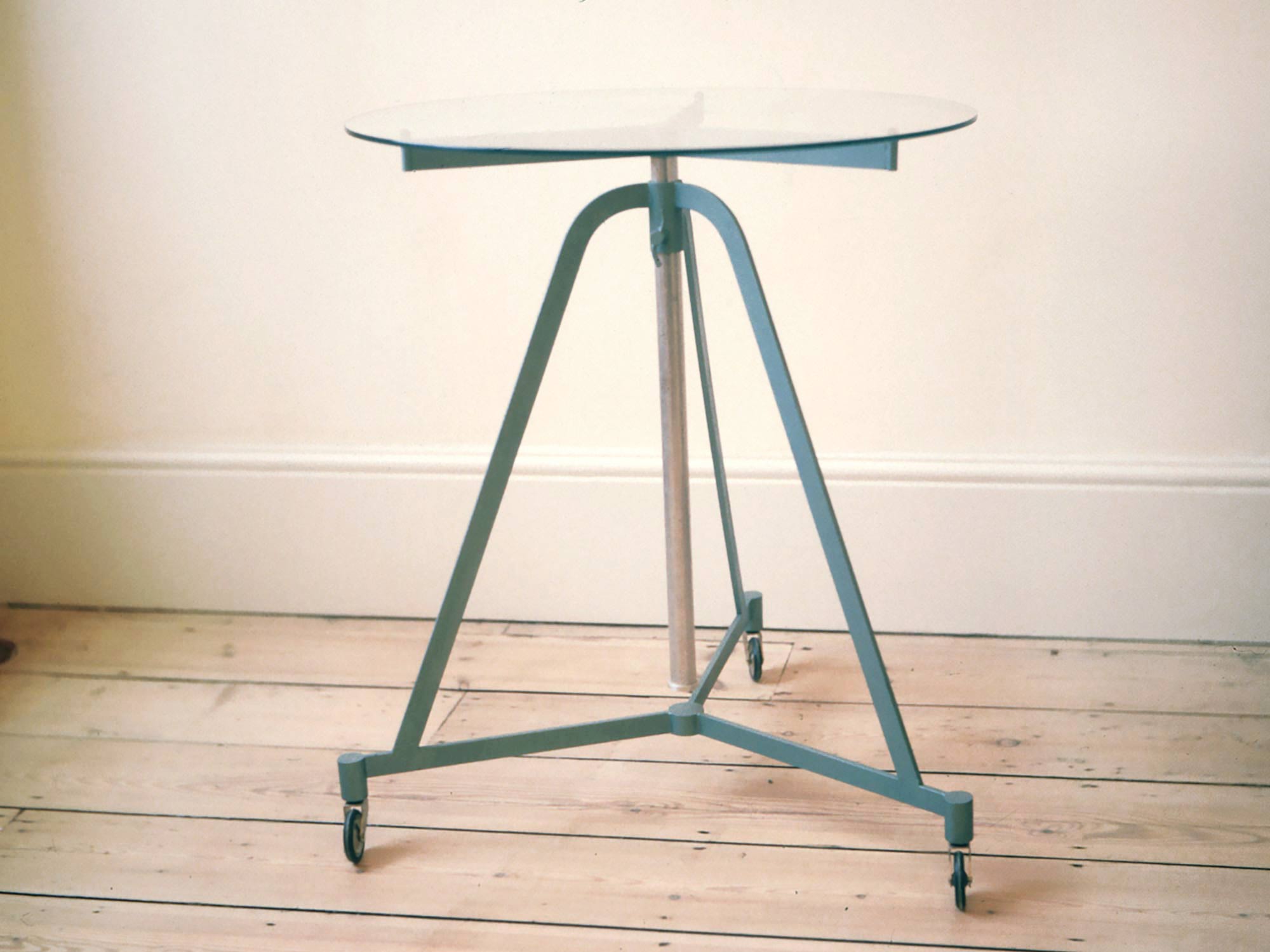 Jasper Morrison | Rise Table